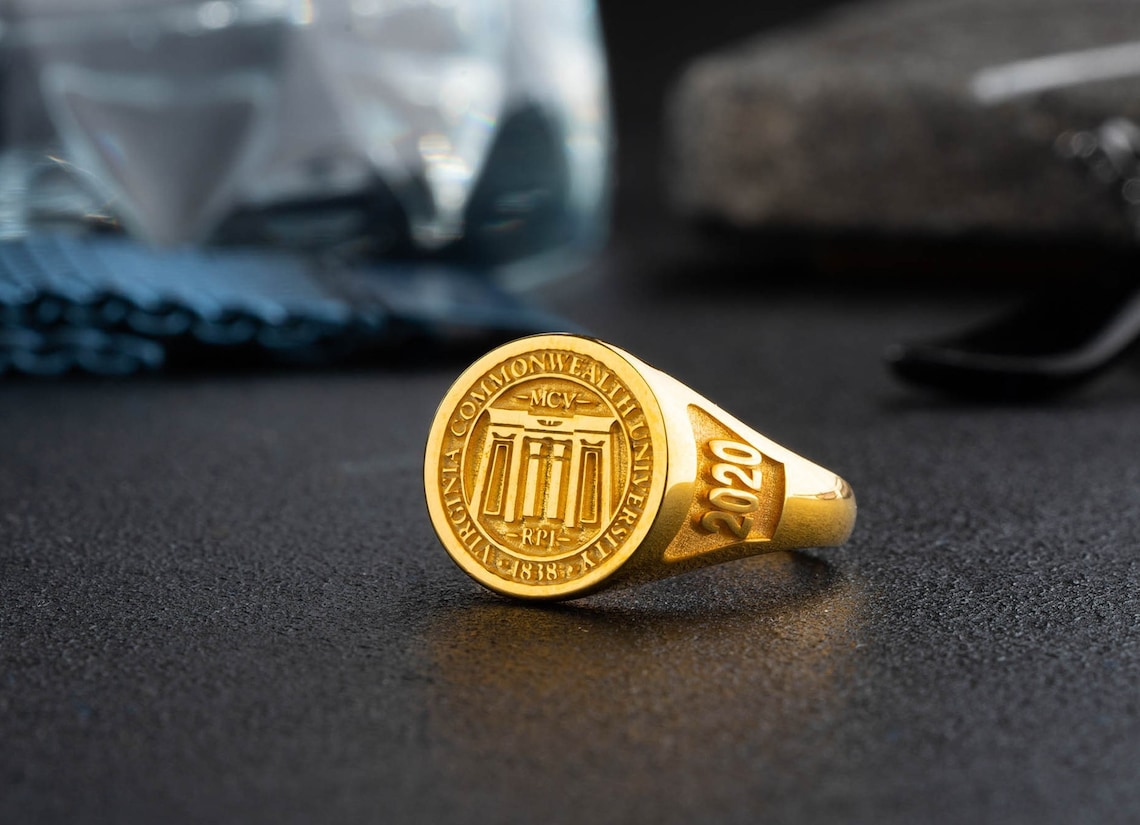 Coat of Arms Signet Ring, Custom Silver Ring, University Ring for Woman ...
