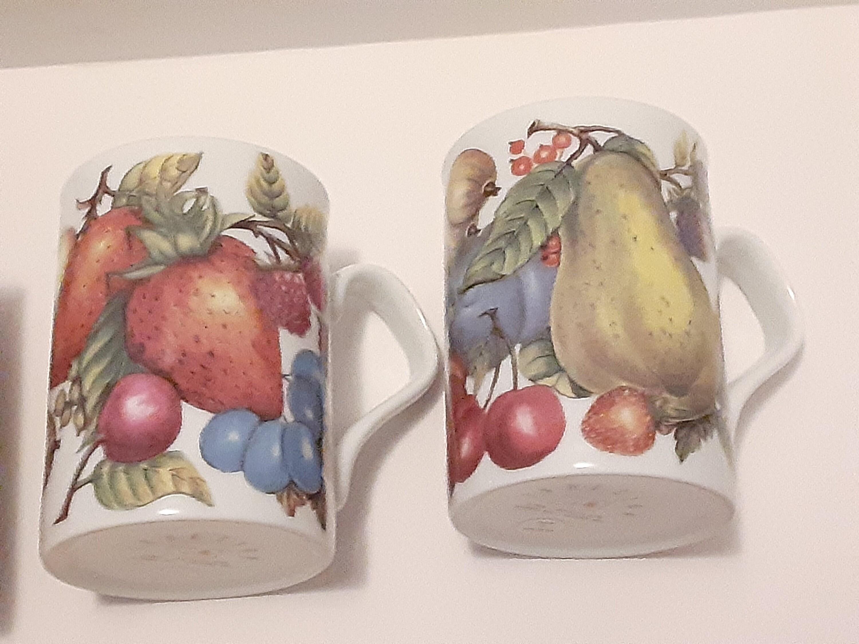 Vintage Wrap Around Orchard Fruit Pattern Inhesion Fine Porcelain Mugs ...