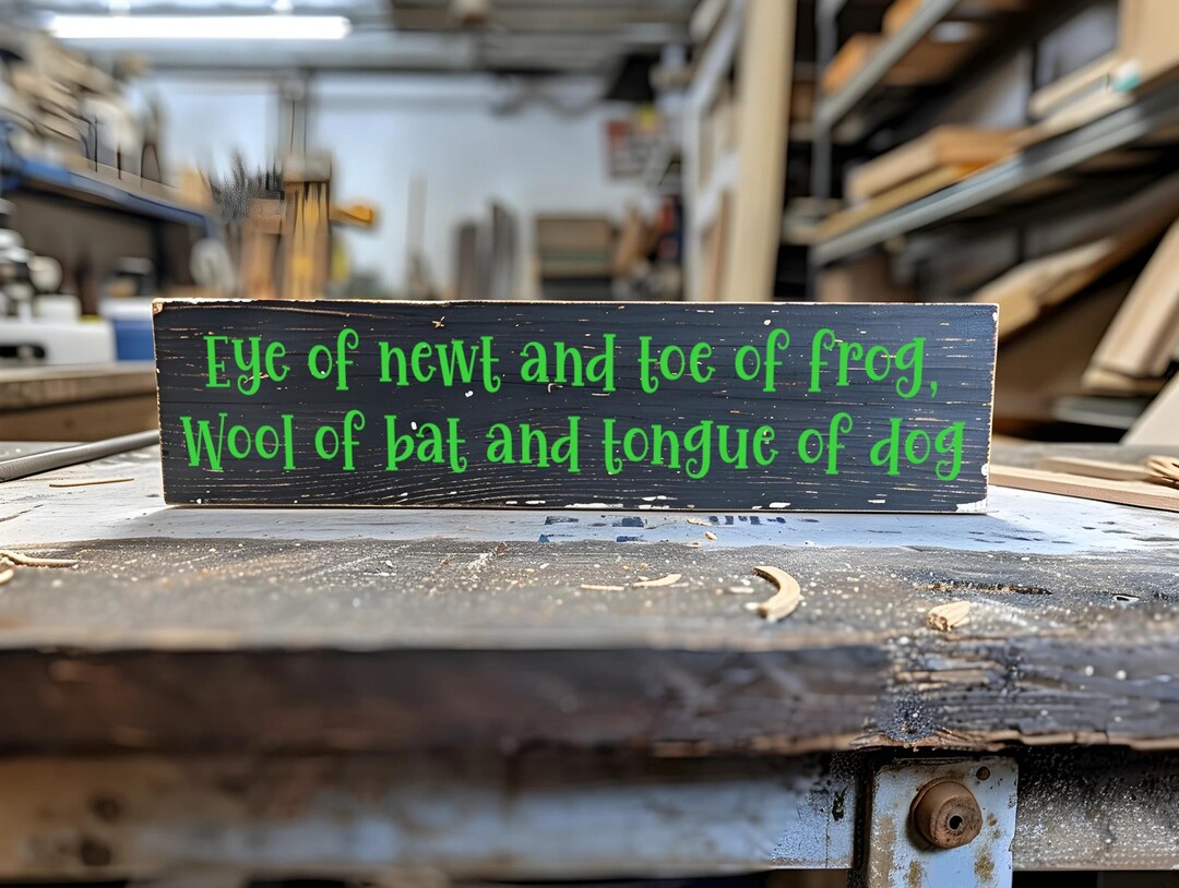 Eye of Newt Halloween Sign - Ideal for Spooky Kitchens & Witchy Spaces ...