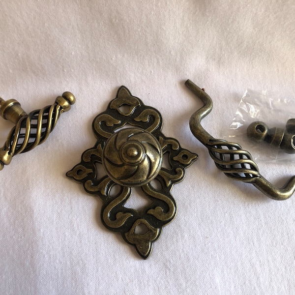 Twist Drawer Pulls and Knobs - Etsy