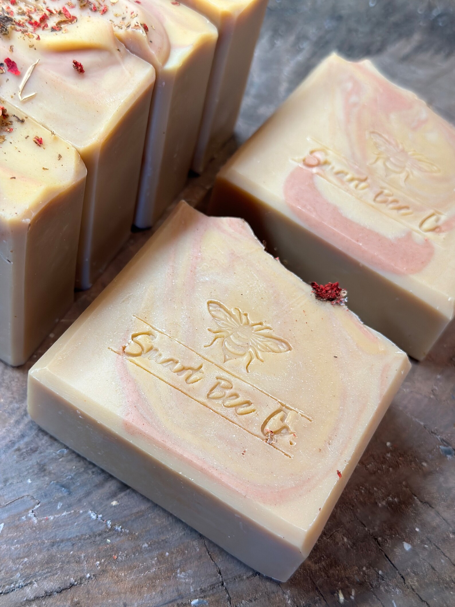 Pomegranate Mango Artisan Soap Bar, Handmade Cold Process Natural Soap yet Nourishing Soap ...