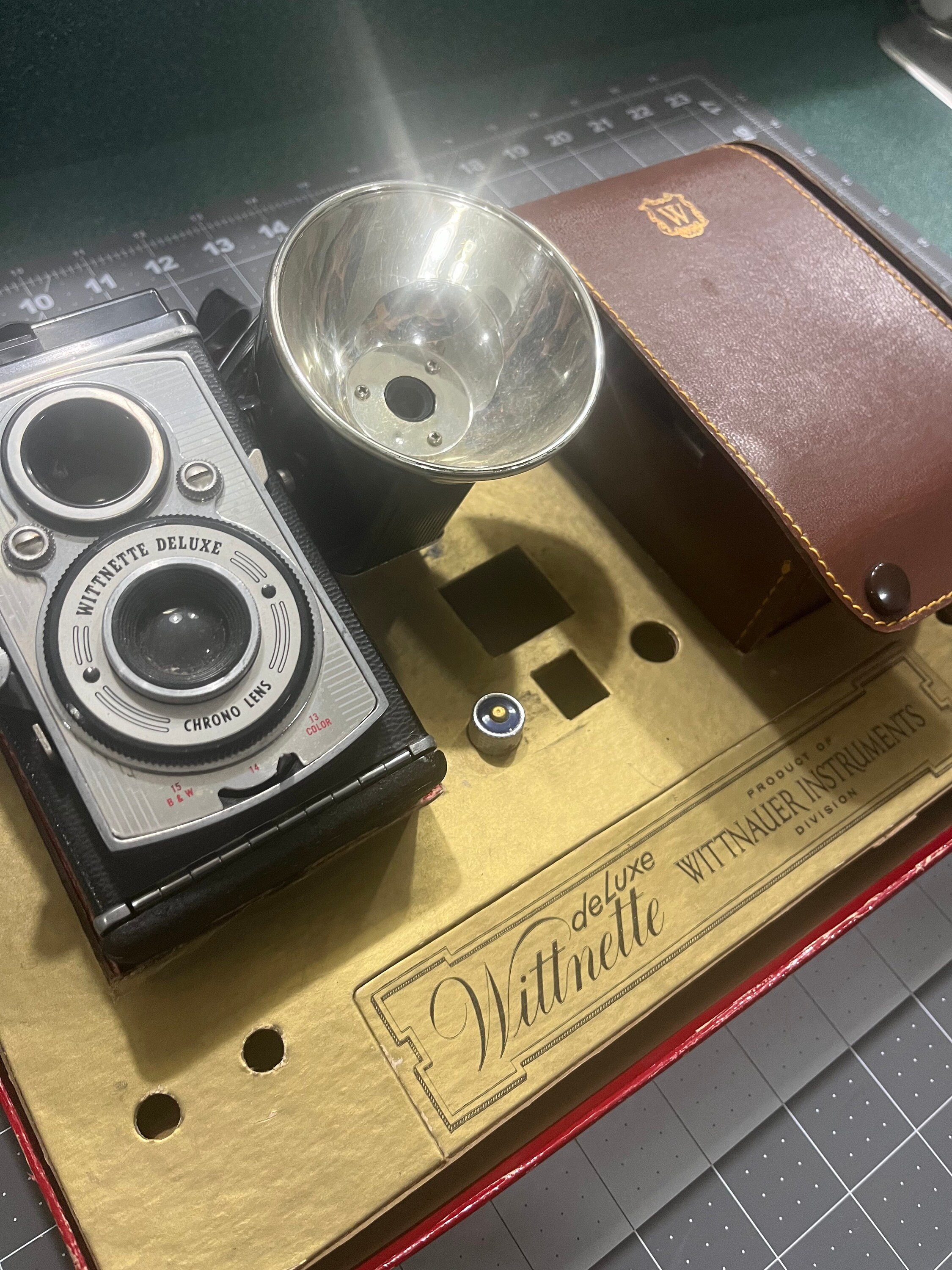 1950s Wittnette Deluxe Reflex Camera and Flash Kit Vintage - Etsy
