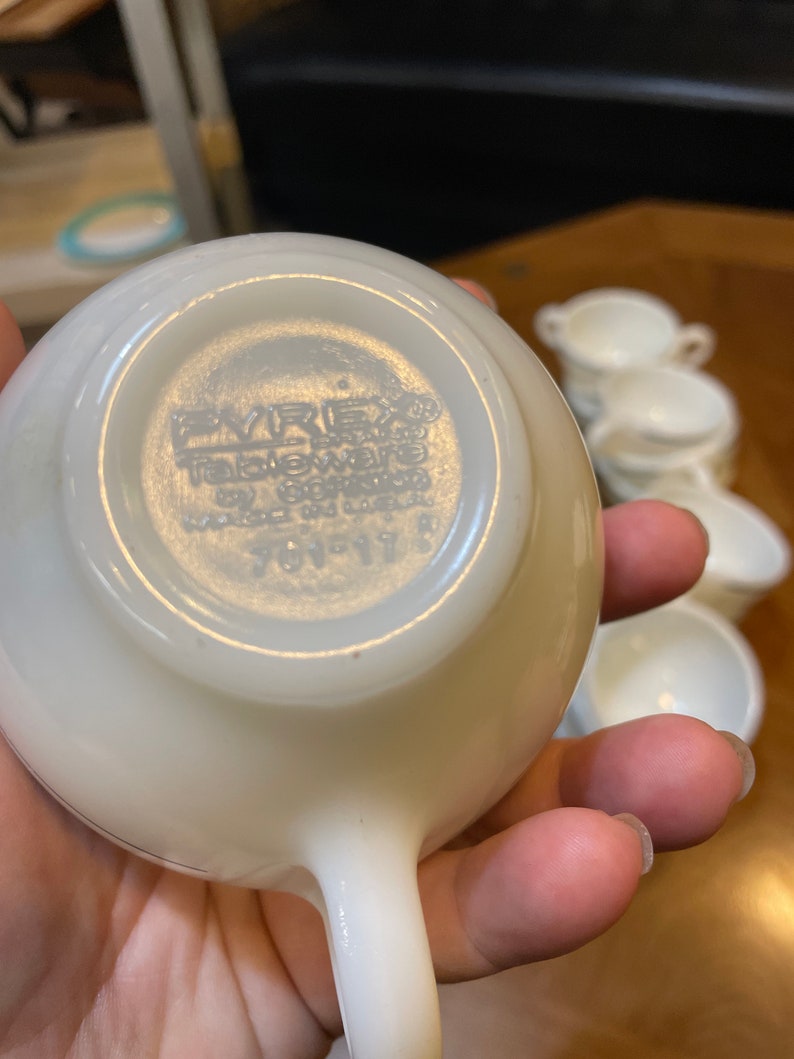 Vintage Pyrex Tea Cups - Etsy