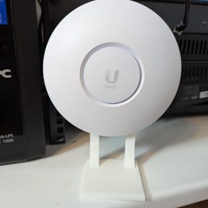 Stand for Ubiquiti Unifi Access Points - Universal UAP Wifi Desk Mount ...
