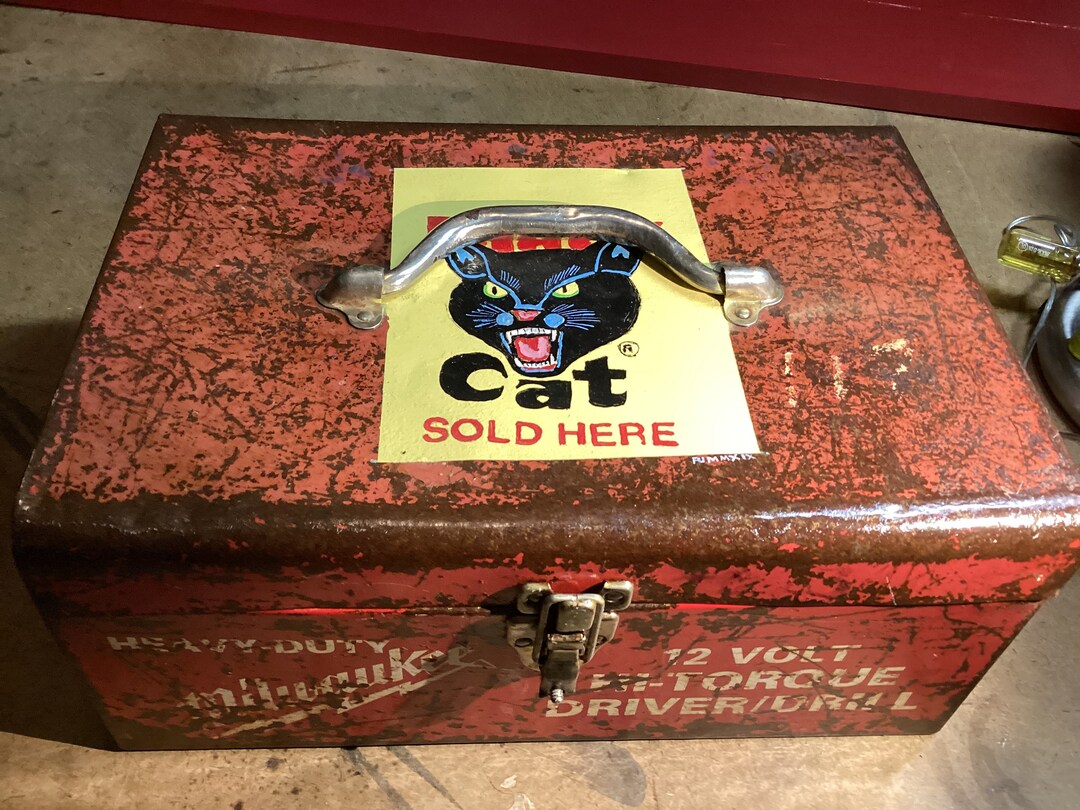 The Black Cat Box - Etsy