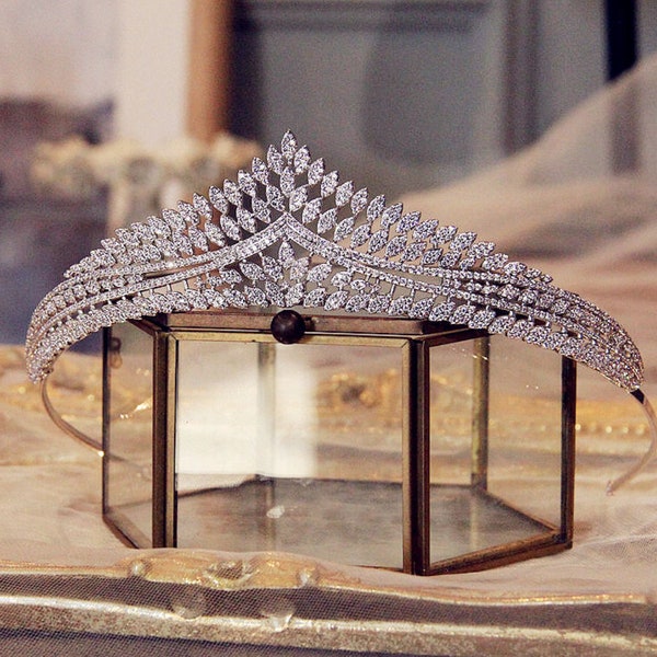 Tiara - Etsy