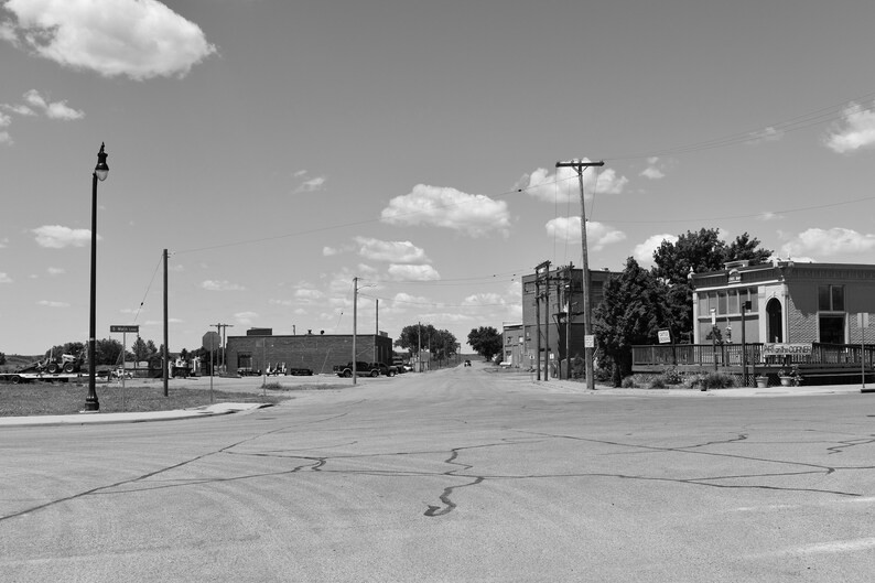 Street Scene in Downtown Mobridge South Dakota Black & White - Etsy