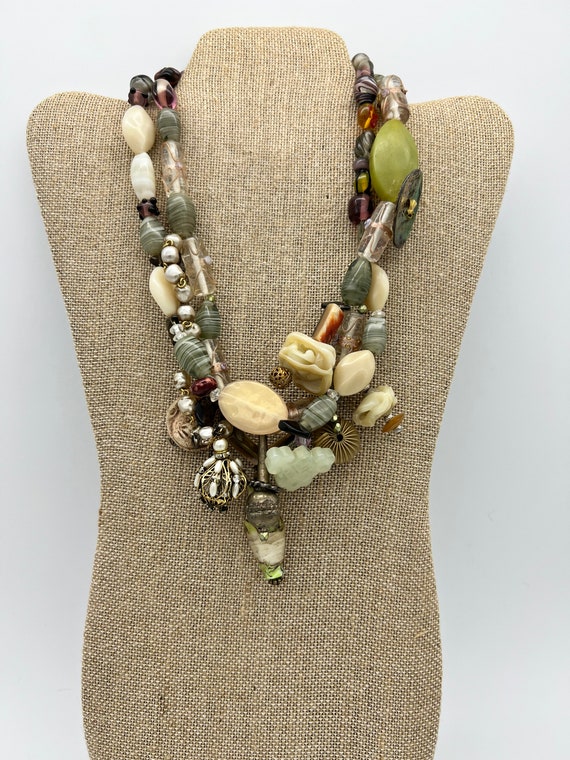 Mixed materials glass beaded - Gem