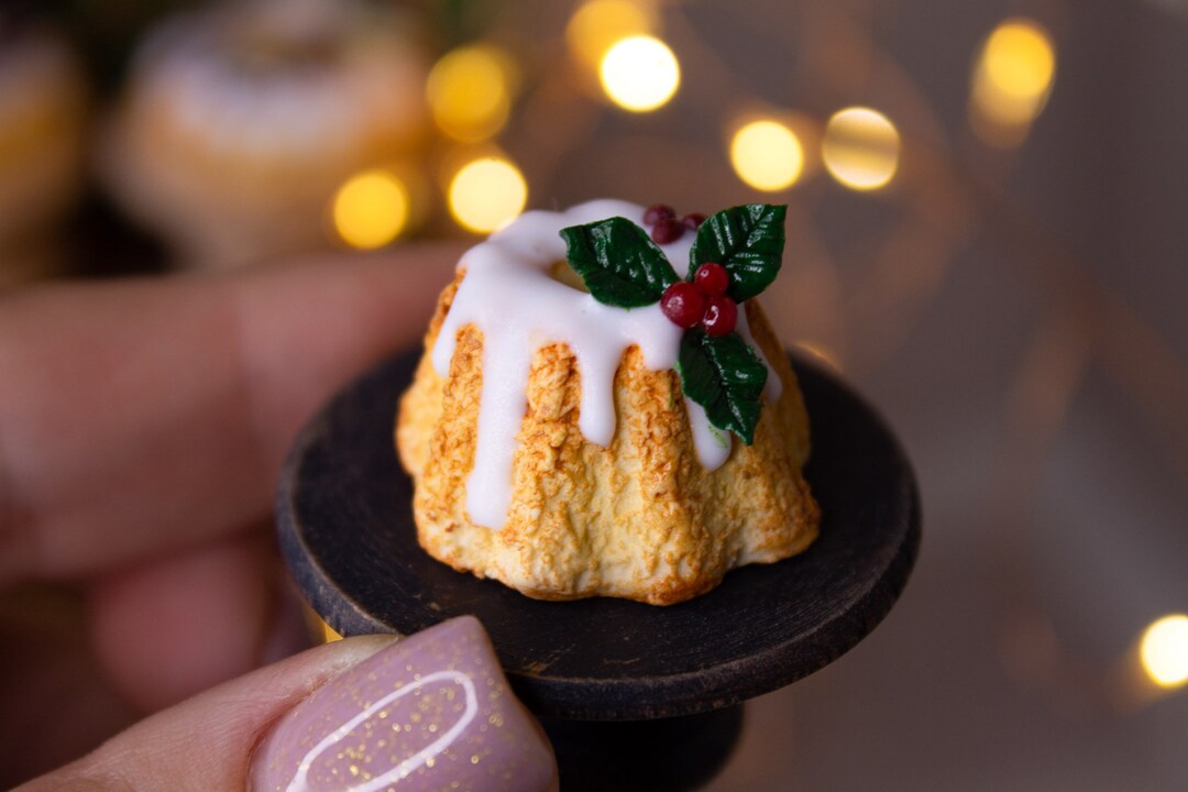 Miniature Food, Christmas Cake With Holly, 1 6 Scale Bundt Cake ...