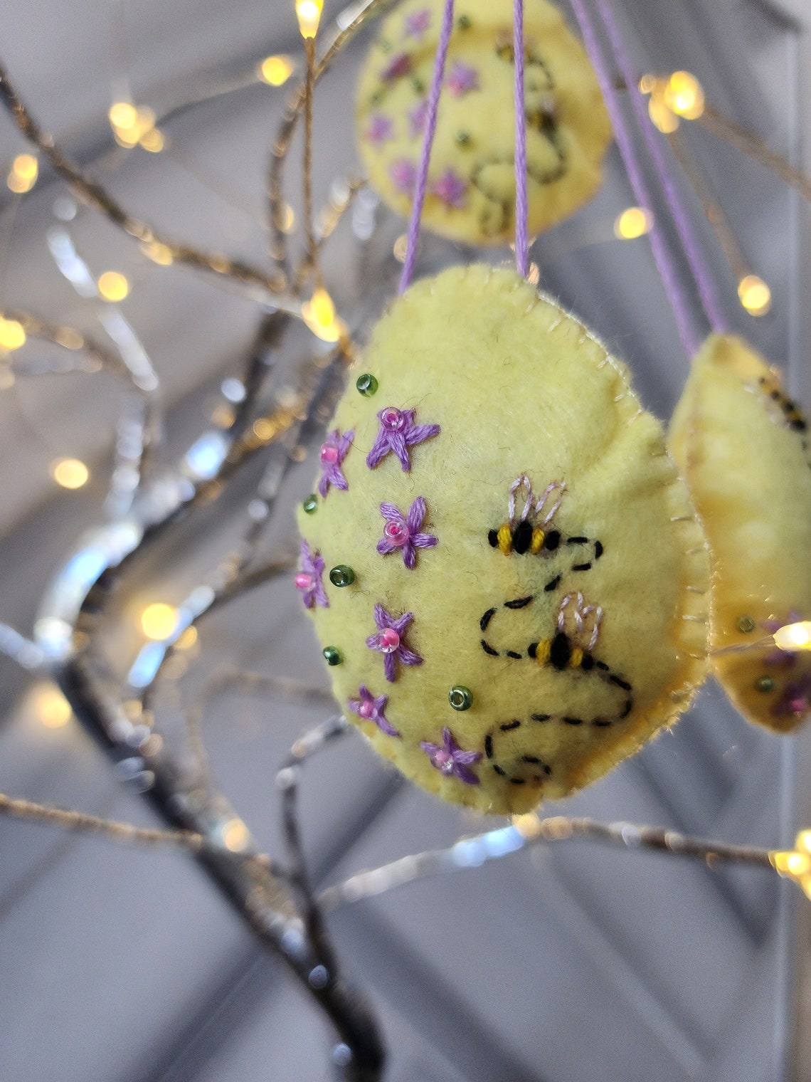 Spring Flowers and Bees Easter Egg Felt Ornaments - Etsy