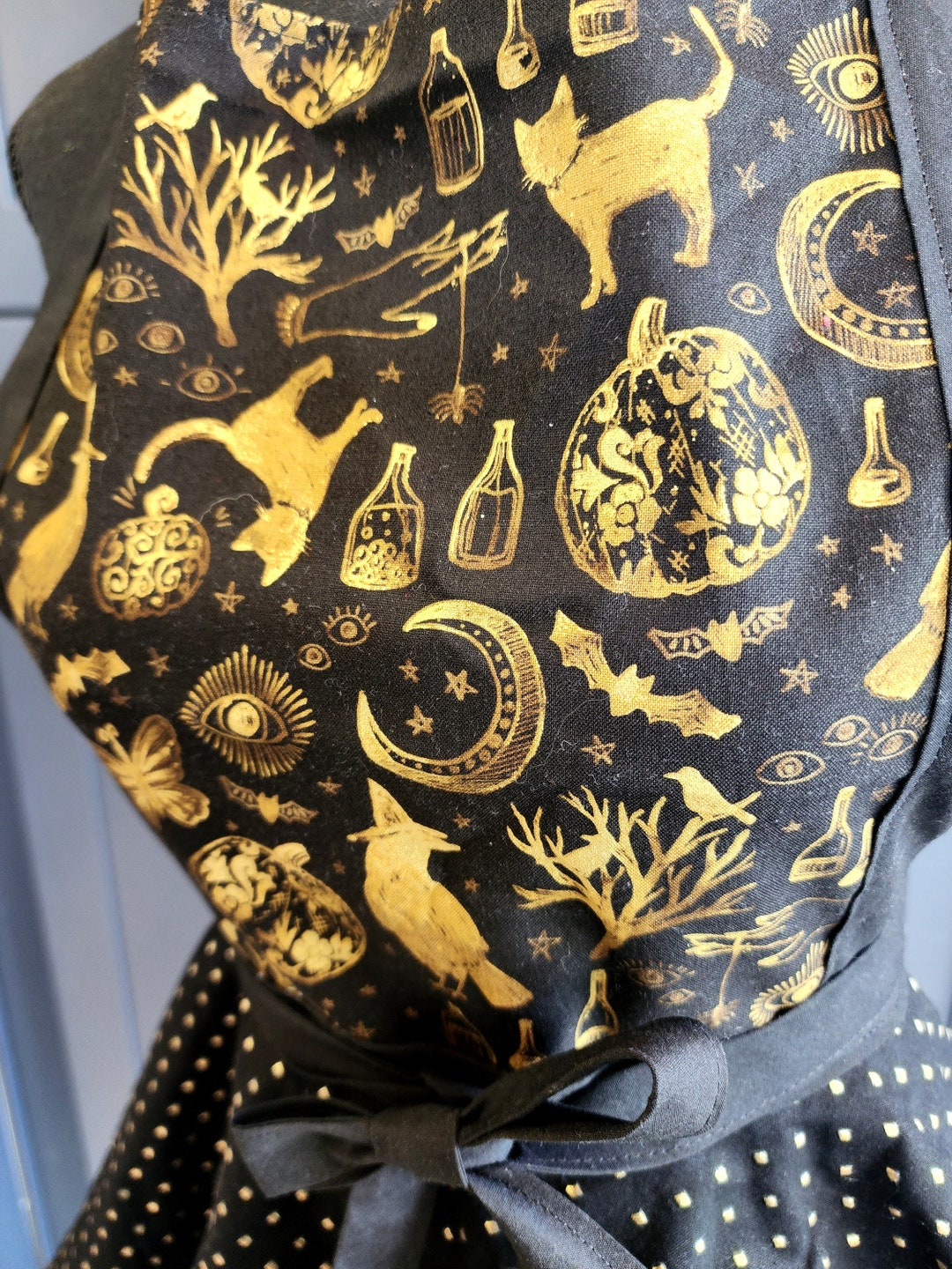 Beautiful Macabre Witchy Potions Moody Retro Apron - Etsy