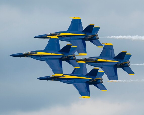 US Navy Blue Angels Diamond Formation Pass-in-review Wall Art - Etsy