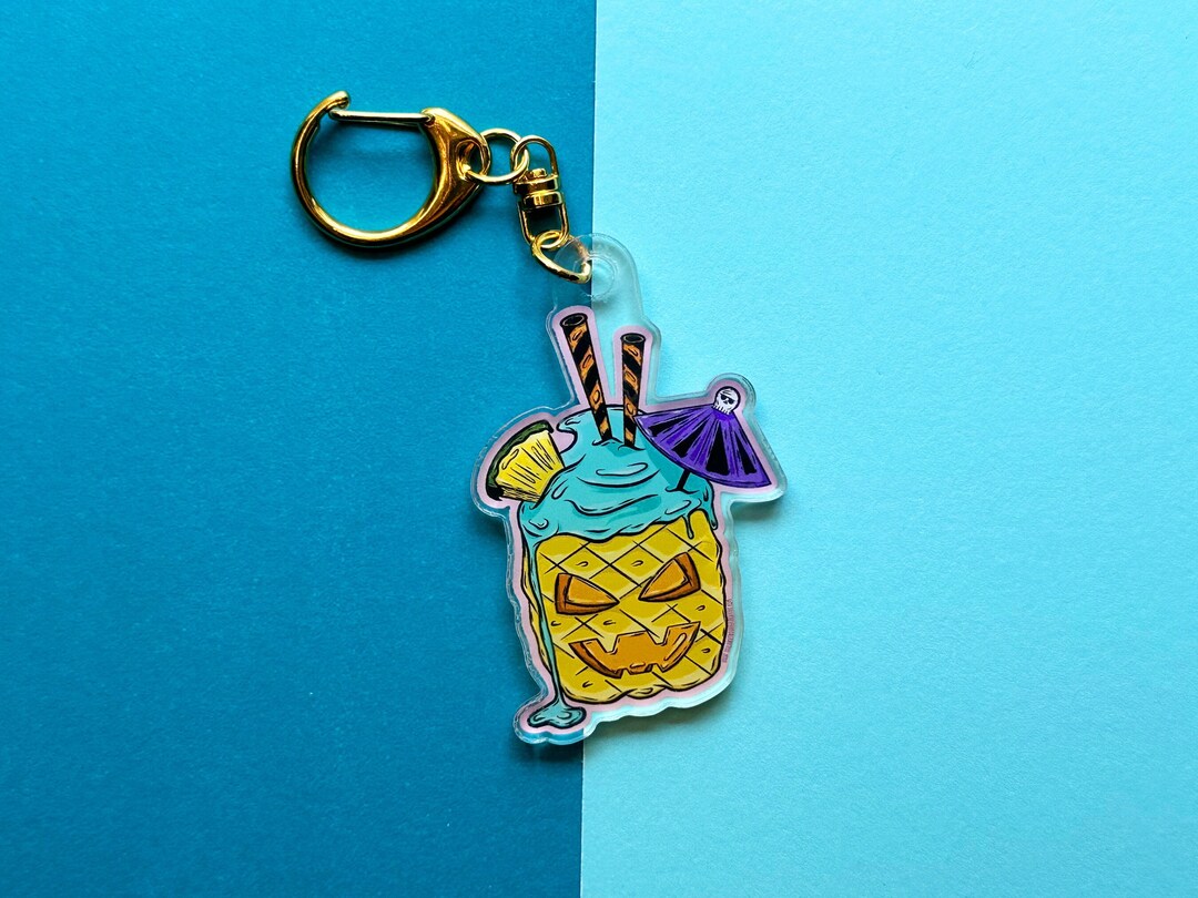 Summer Spooky Halloween Pineapple Summerween Tiki Drink Keychain - Etsy