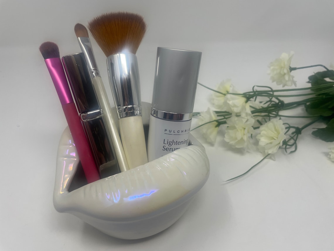 Ceramic Lip Bowl, Cosmetic Tray, Lipstick Holder, Ash Tray, Unique Lips ...