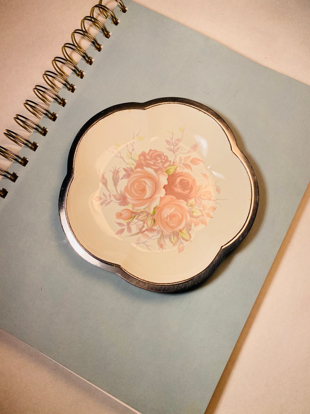 Vintage White Floral Shaped Trinket/jewelry Dish With Pink Tone Roses ...