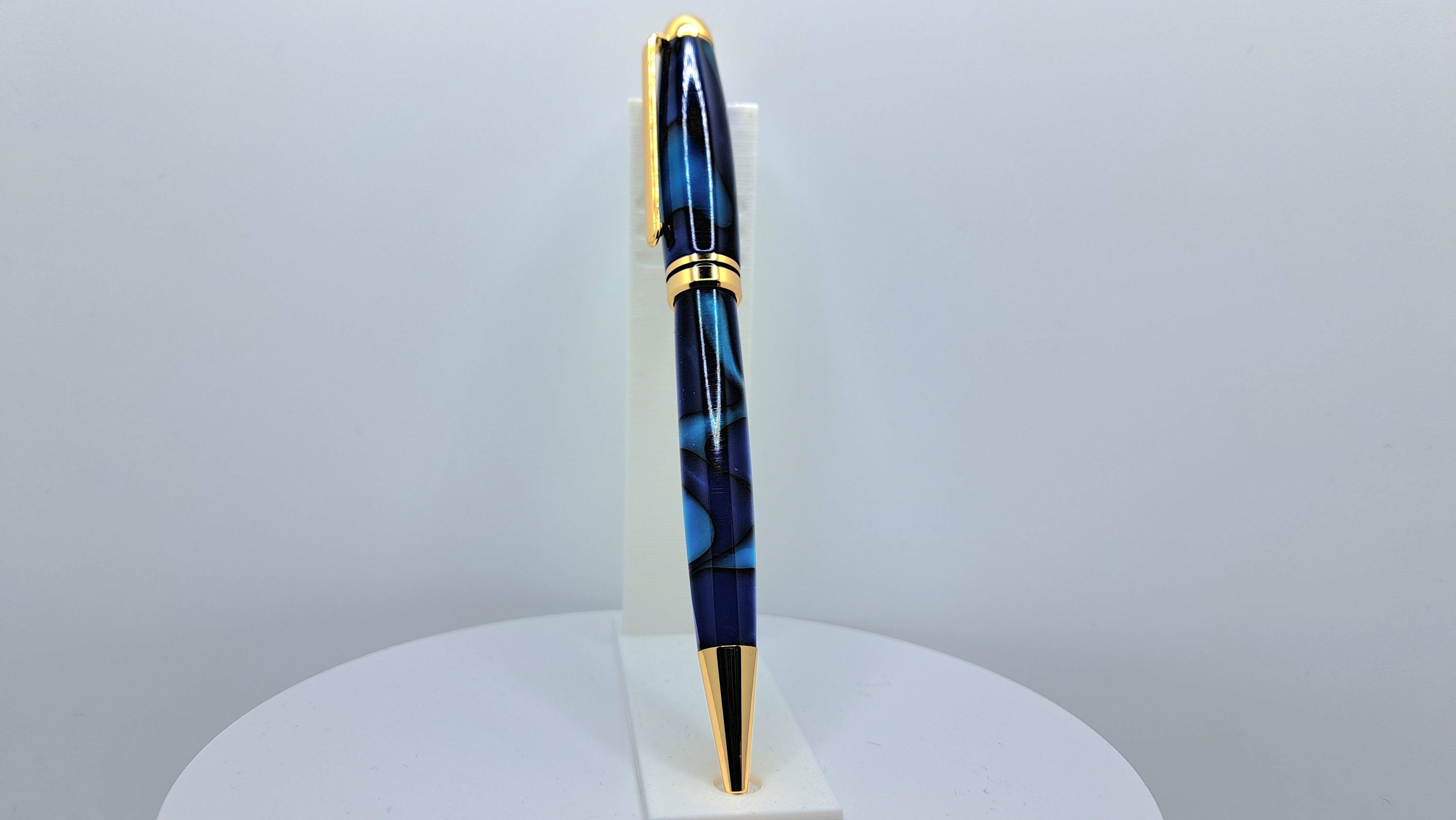 Exquisite azure Gold Handmade Twist Pen Executive Professional Unique ...