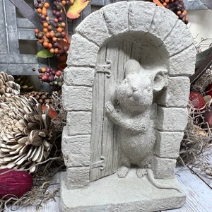 Mouse Garden Door Statue - Concrete Antiqued Stone Finish Statue - Etsy