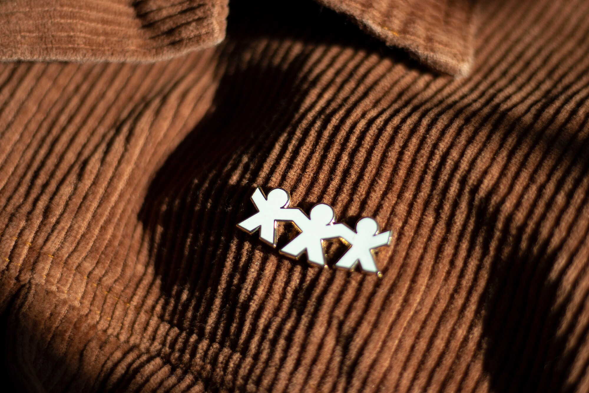 Paper Doll, Hard Enamel Pin Friendship Lapel Pin - Etsy