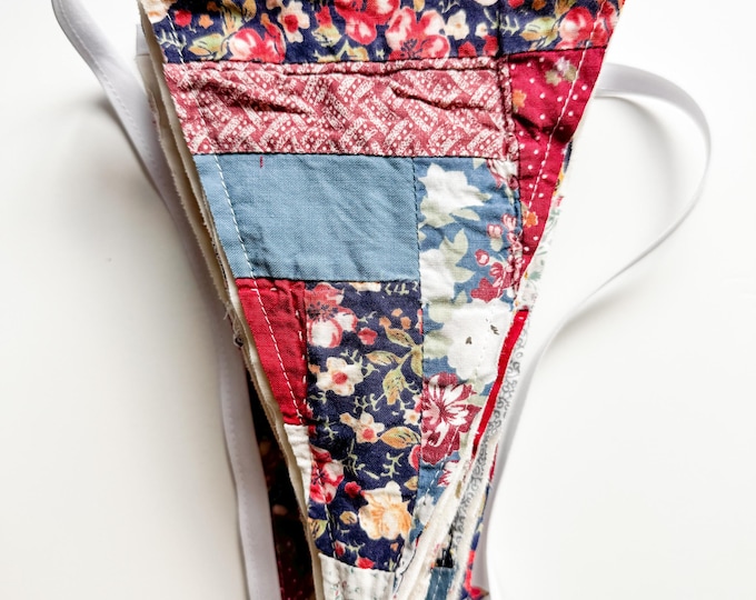 Vintage Log Cabin Quilt Bunting: Repurposed, Patriotic Cottagecore Flag ...