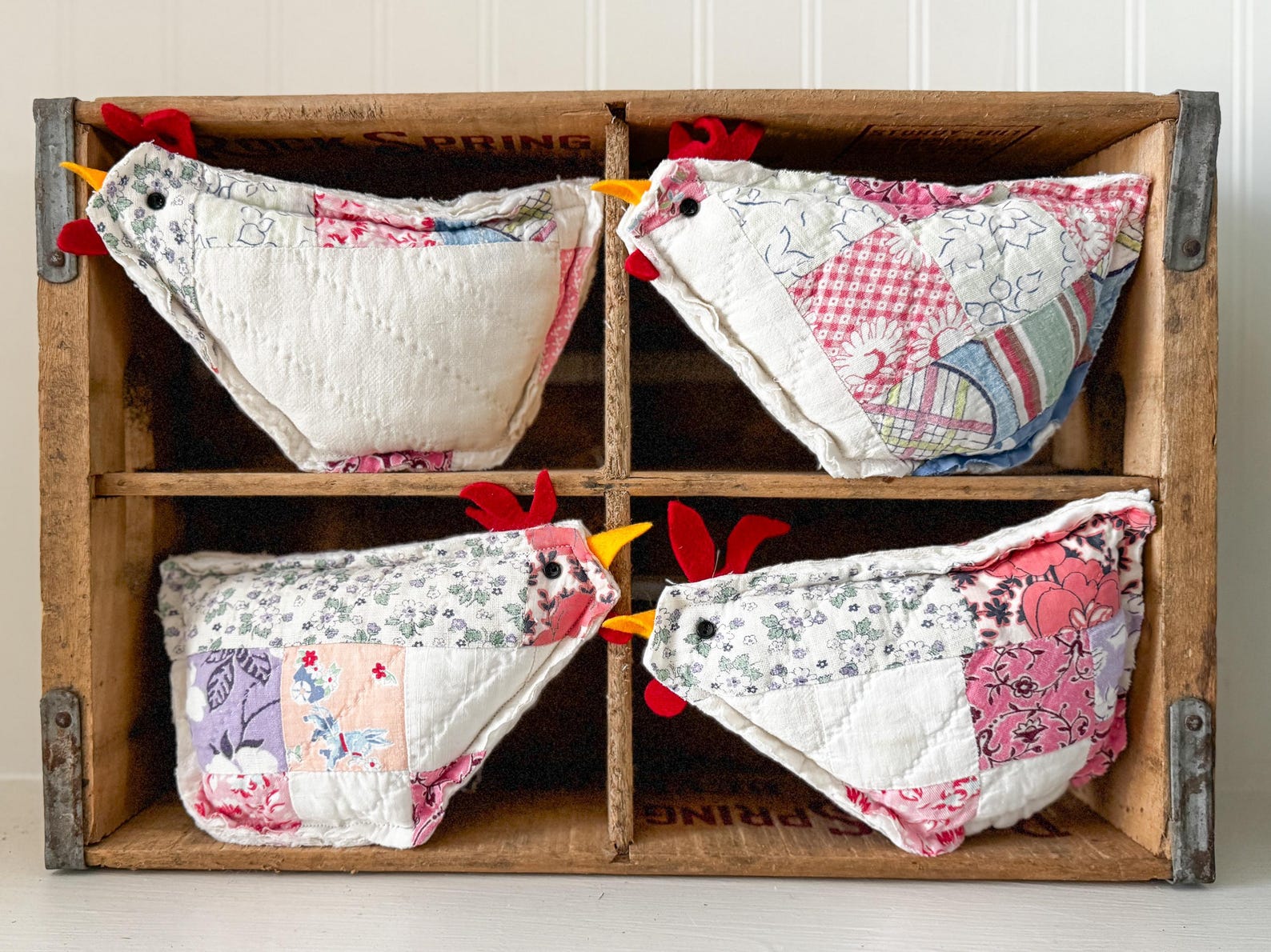 Vintage Quilt Chicken Bowl Filler: Farmhouse, Henhouse, Antique ...