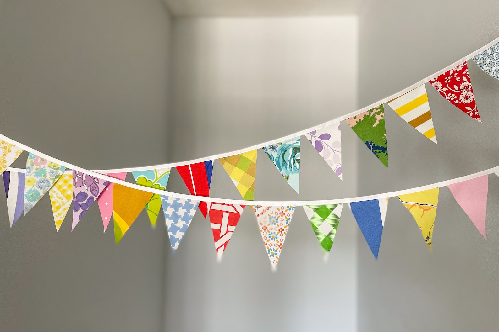 Vintage Fabric Flag Banner Colorful Flag Bunting Banner Single-sided ...