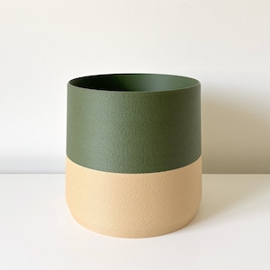 8 Inch Minimalist Planter / Pot With Drainage and Tray - Etsy