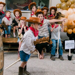 Set of 4 Western Rodeo Party Signs – Printable Cowboy-themed ...