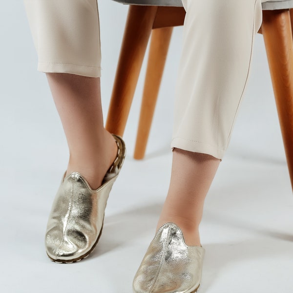 Gold Slippers - Etsy