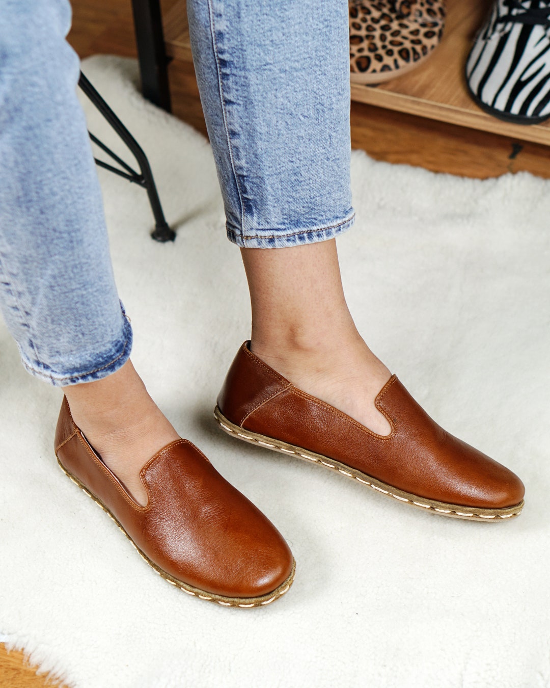 Women Slip on BROWN Smooth Leather Handmade Yemeni Slippers, Natural ...
