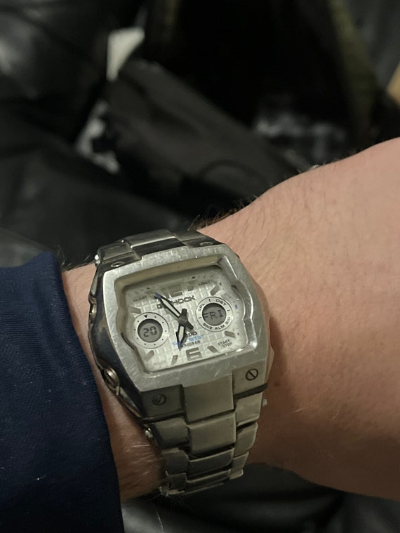 G-shock G-011 | ppgbbe.intranet.biologia.ufrj.br