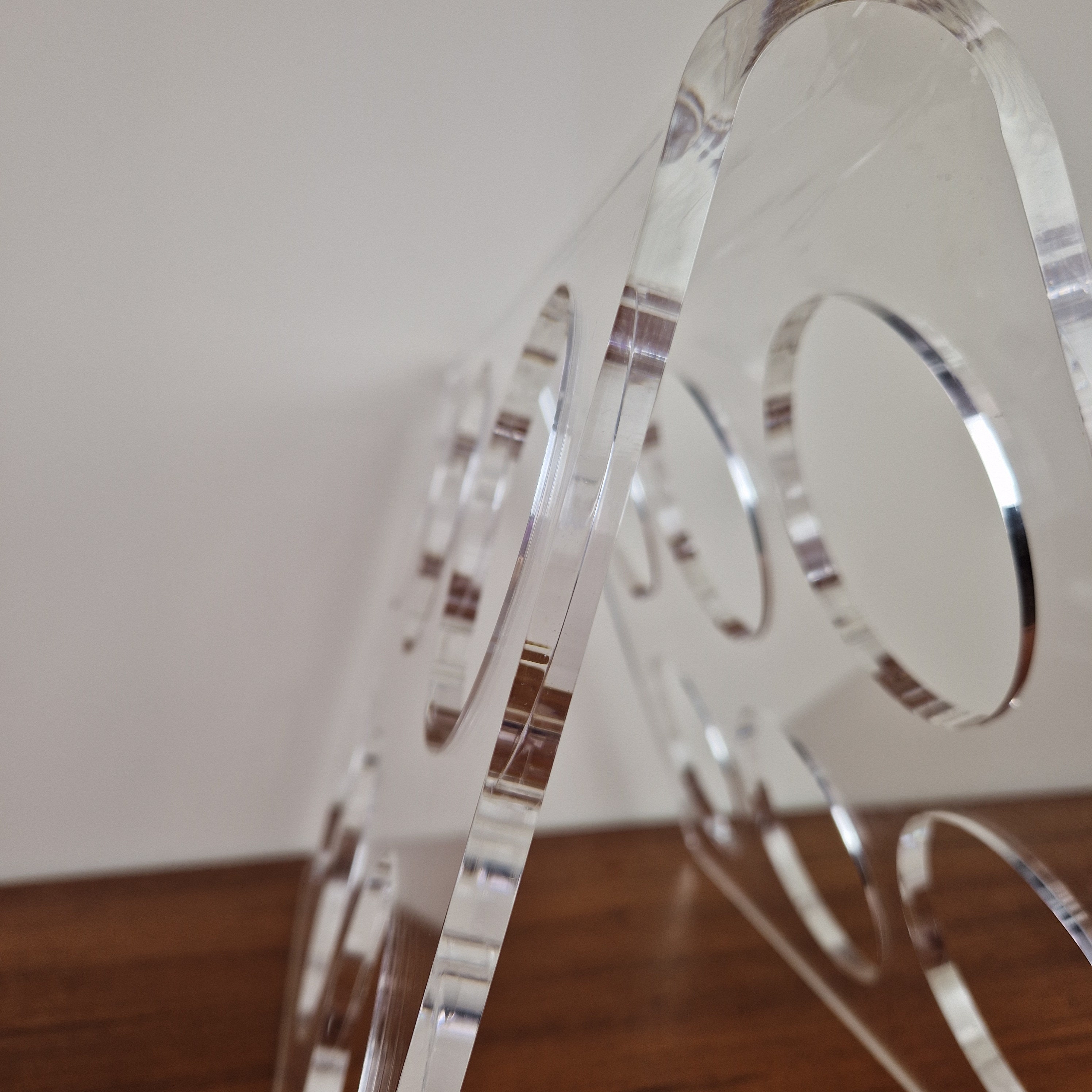 Vintage Lucite Stand for 6 Bottle, Wine Rack, Plexiglass - Etsy