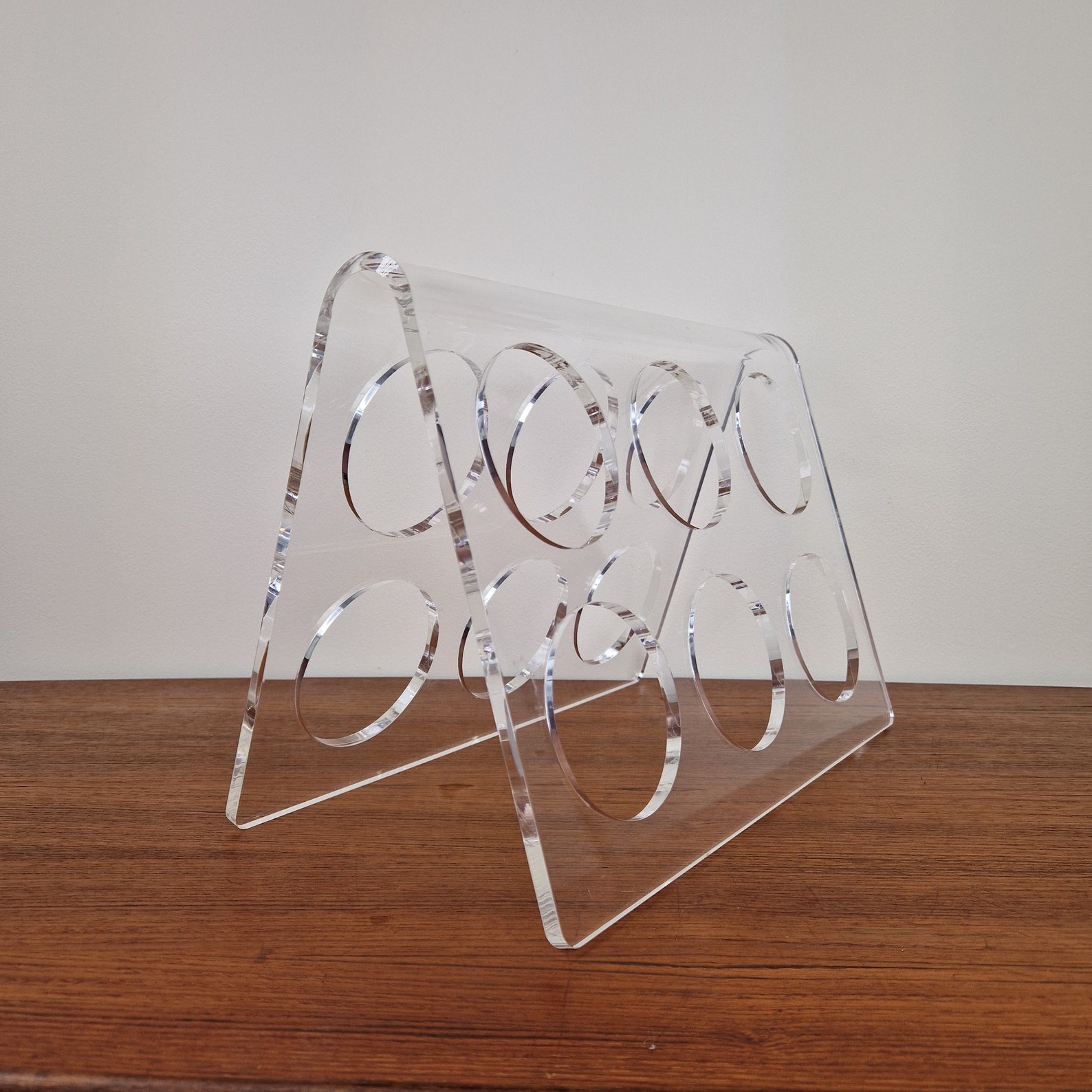 Vintage Lucite Stand for 6 Bottle, Wine Rack, Plexiglass - Etsy