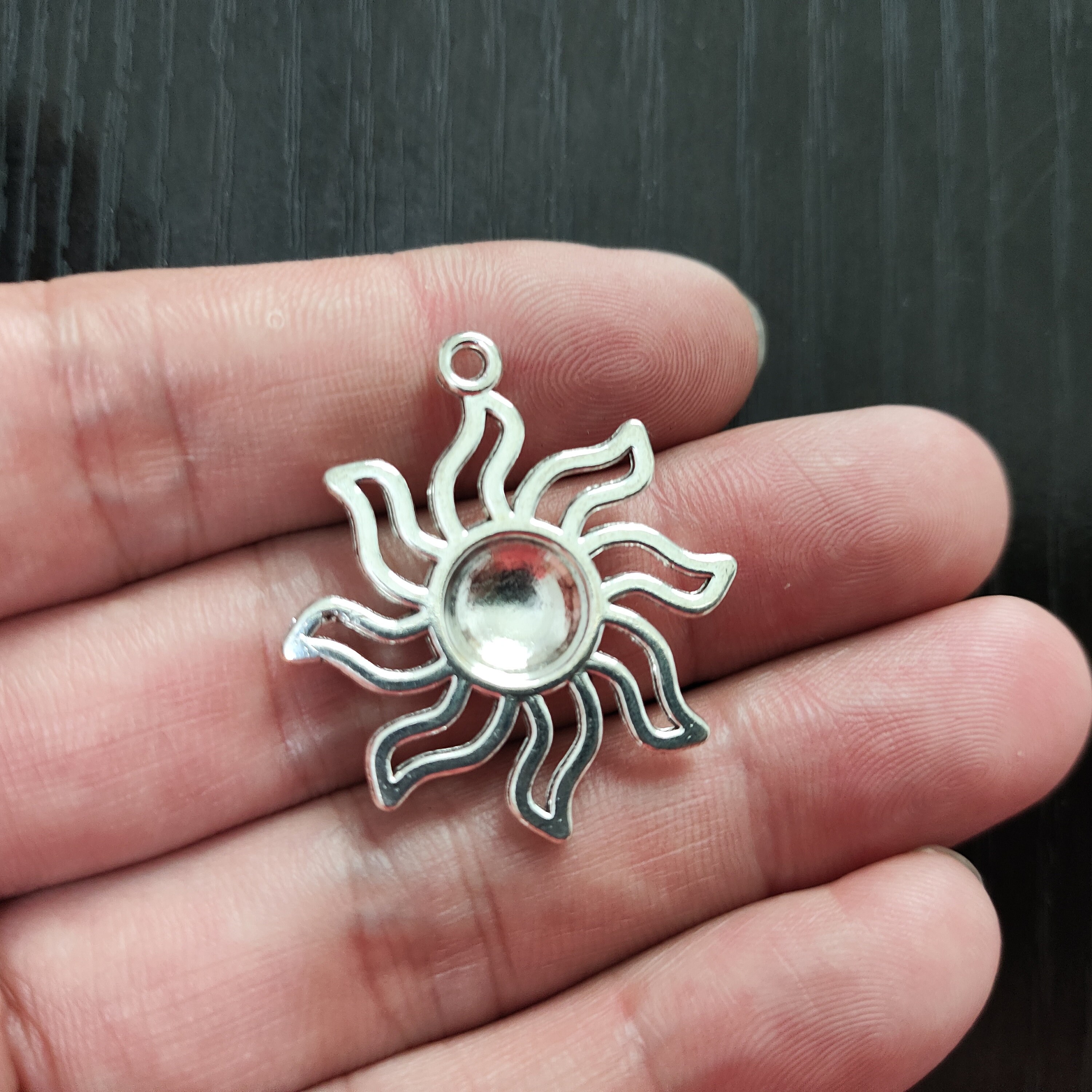 10+ Greek Windmill Pendant-sun God Statue-ancient Coin Shape Pendant ...