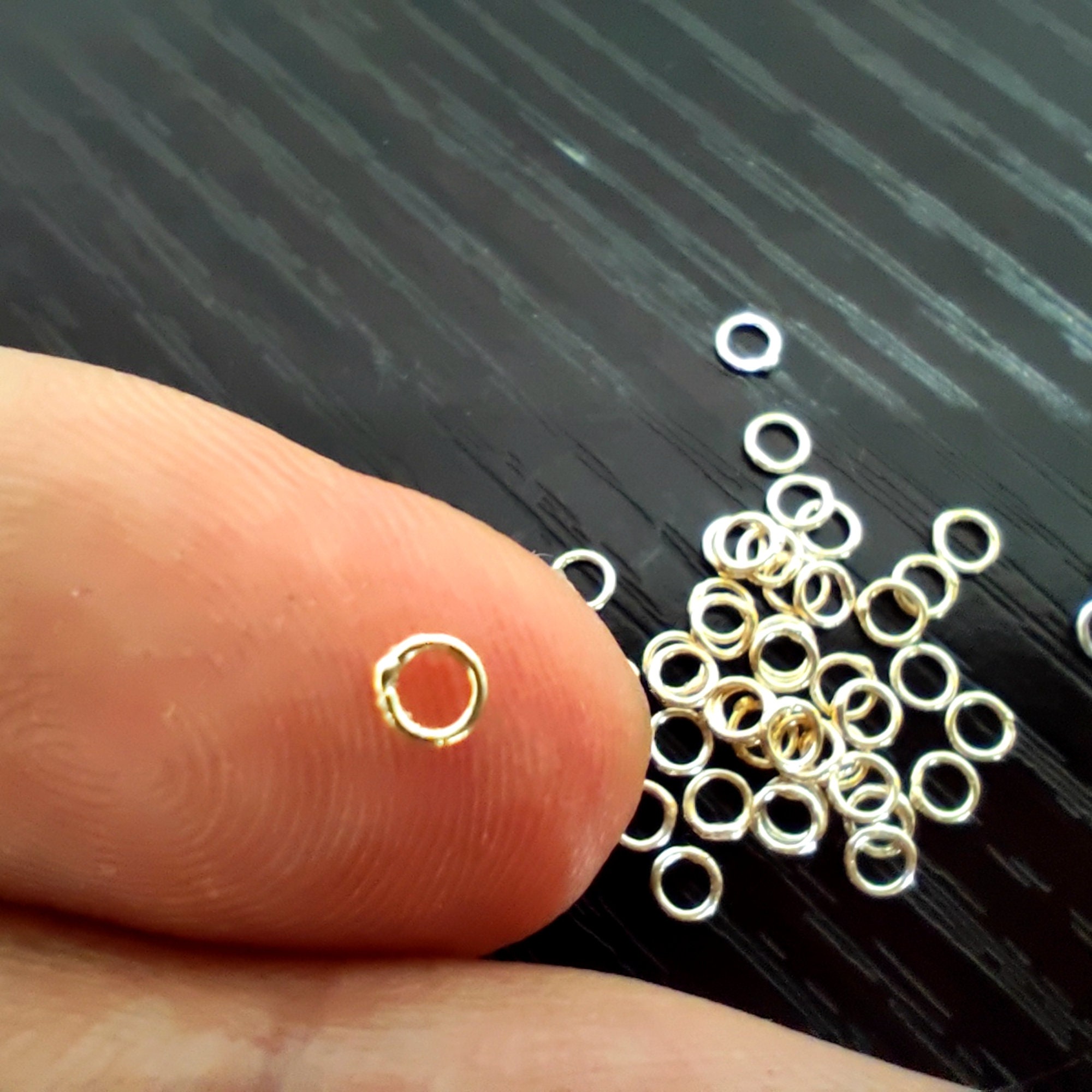 50pcs Round Closed Jump Ring 18 & 20 Gauge - 14k Gold, 18k Gold, Silver ...