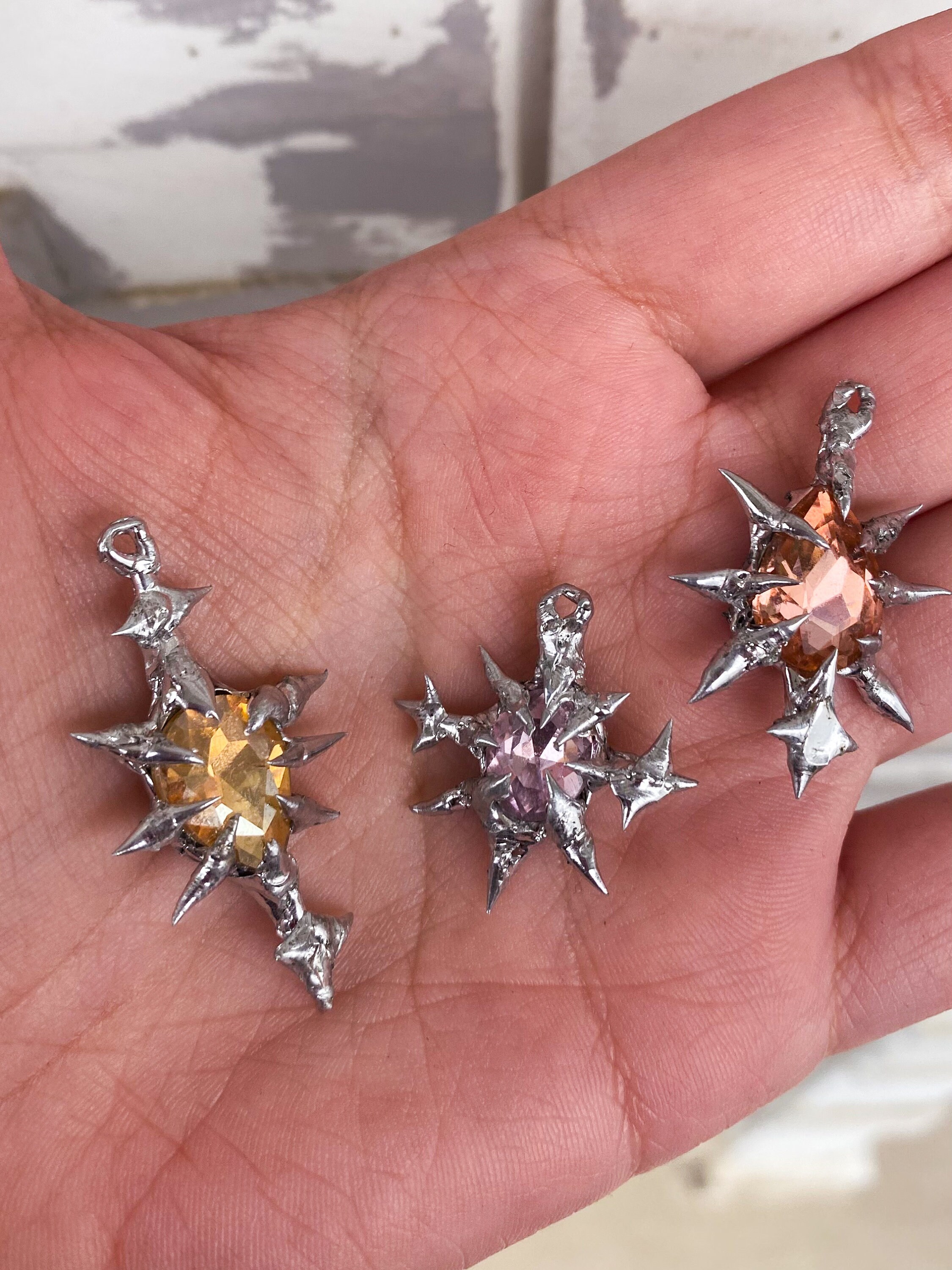 Spiky Metal Pendants Chrome Irregular Necklace Spiky Sigil Liquid Metal ...