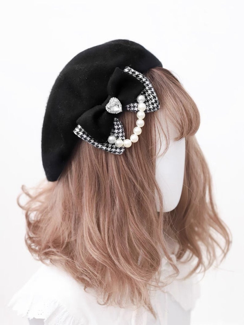 Lolita Berets, Bow Shaped Berets, Black and White Minimalist Berets ...