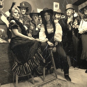 4-20 Player Wild West Cowboy Murder Mystery Host Your Own Game Kit ...