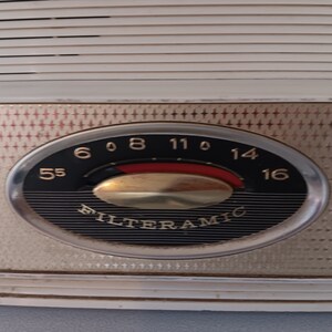 Vintage 1950s or 60s RCA Victor Filterramic Radio - Etsy