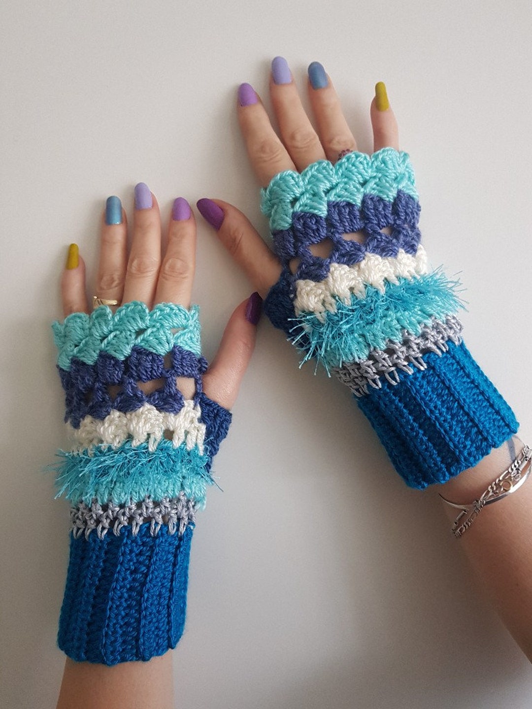 Happy Gloves/crochet Bluegloves/blue White Gloves/special Design Gloves ...