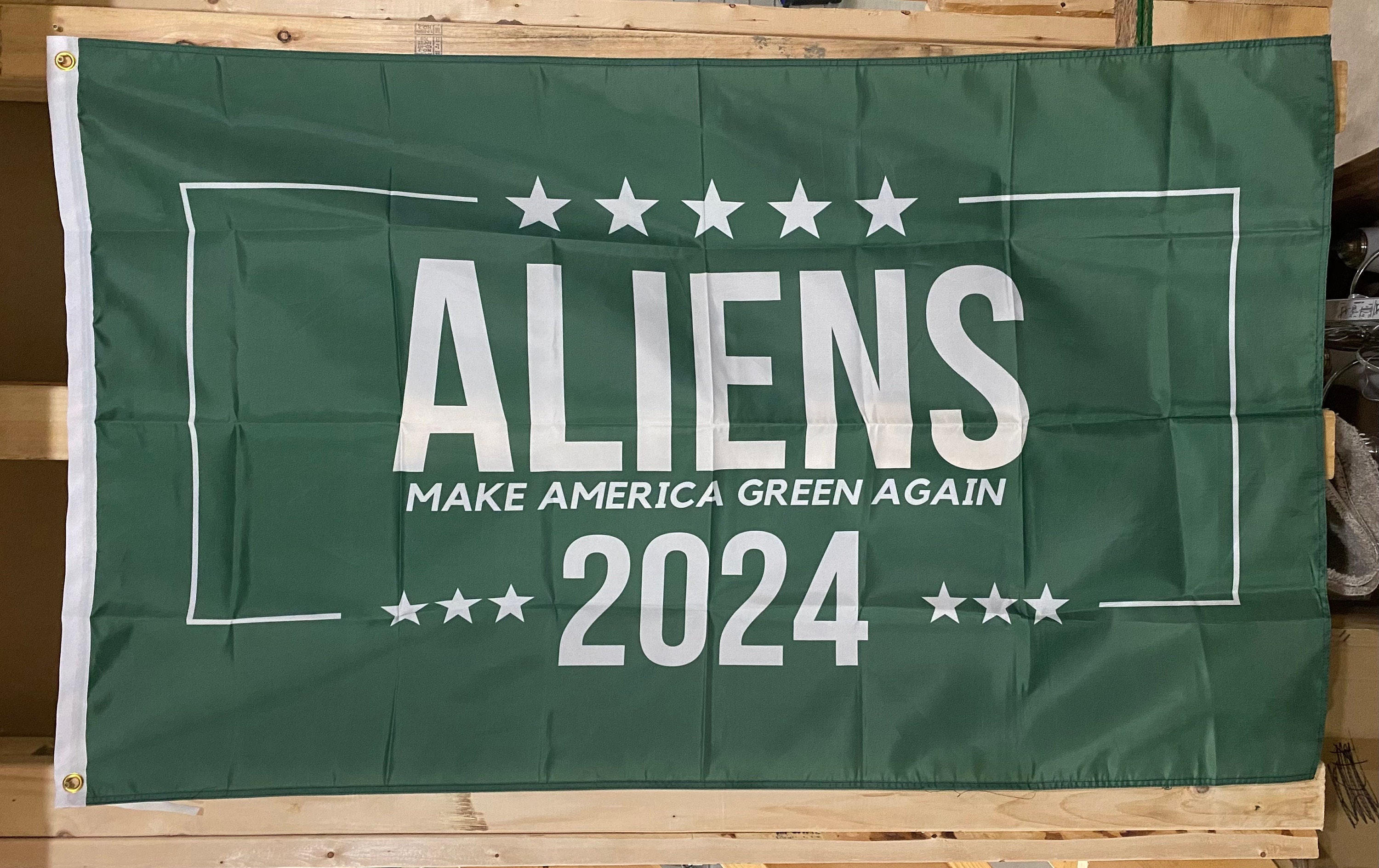 Aliens 2024 Flag FREE USA SHIP Make America Green Again Outer - Etsy