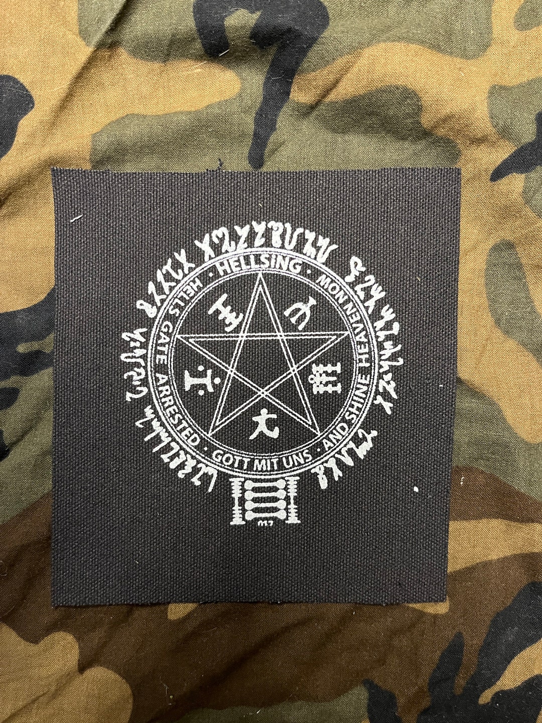 HELSING SIGIL PATCH - Etsy