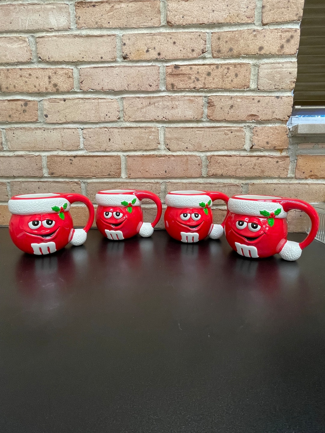 Vintage Red M&M Santa Ceramic Mug Set of 4 Large Mugs With Santa Hat ...