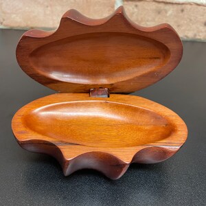 Vintage Wooden Clamshell Trinket Box Wood Shell Ring or Jewelry Box ...