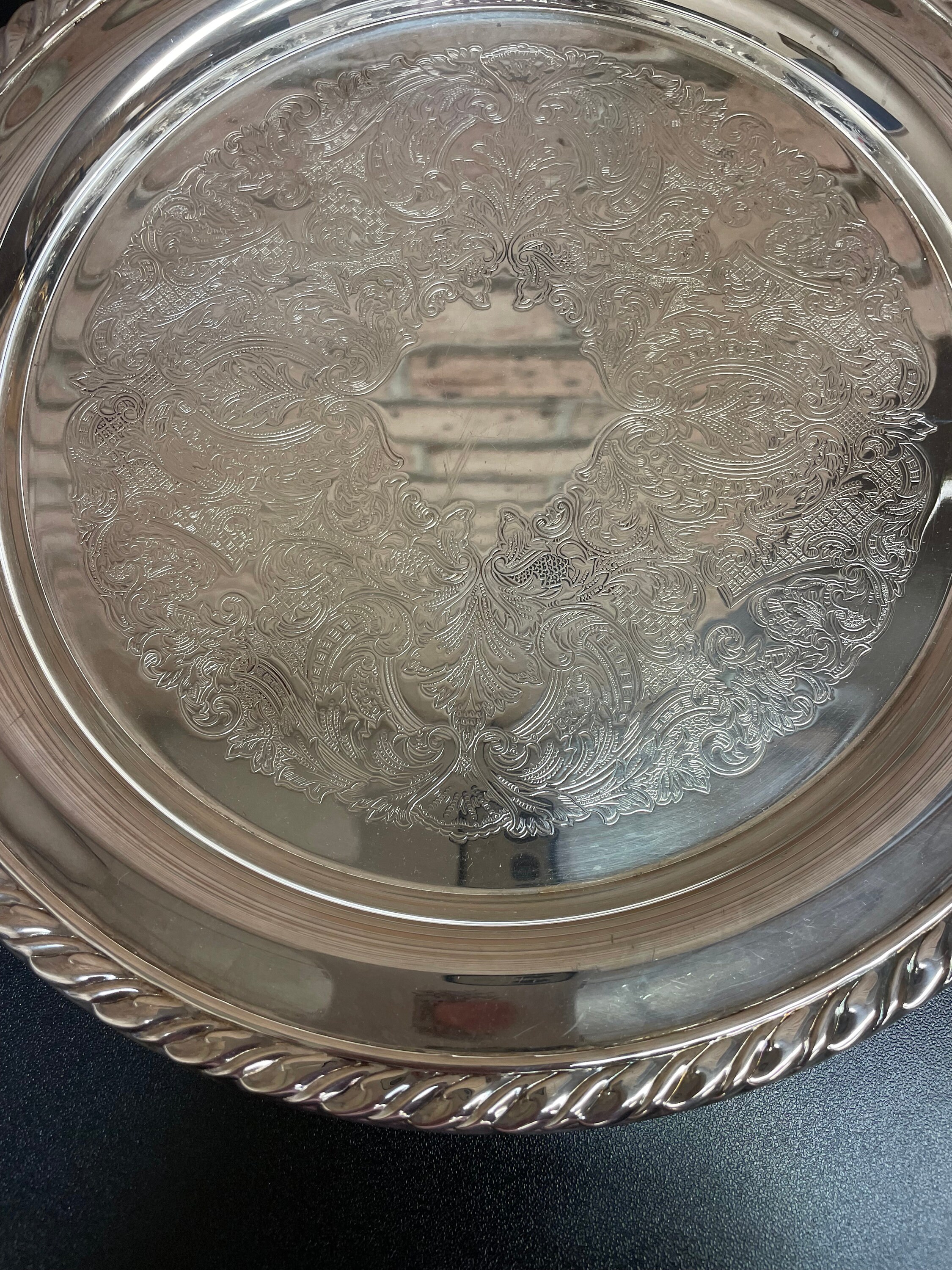 Vintage Round Silver Plate Tray by Oneida Double Lion and Shield Marked ...
