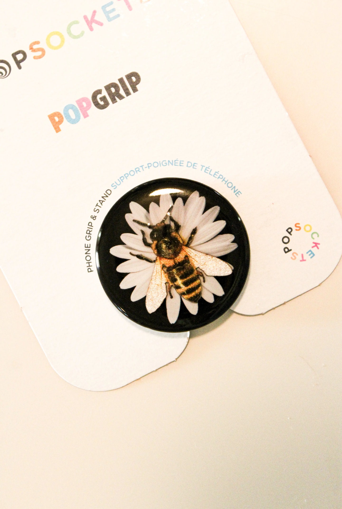 Vegan Bee & Daisy Popsocket - Etsy