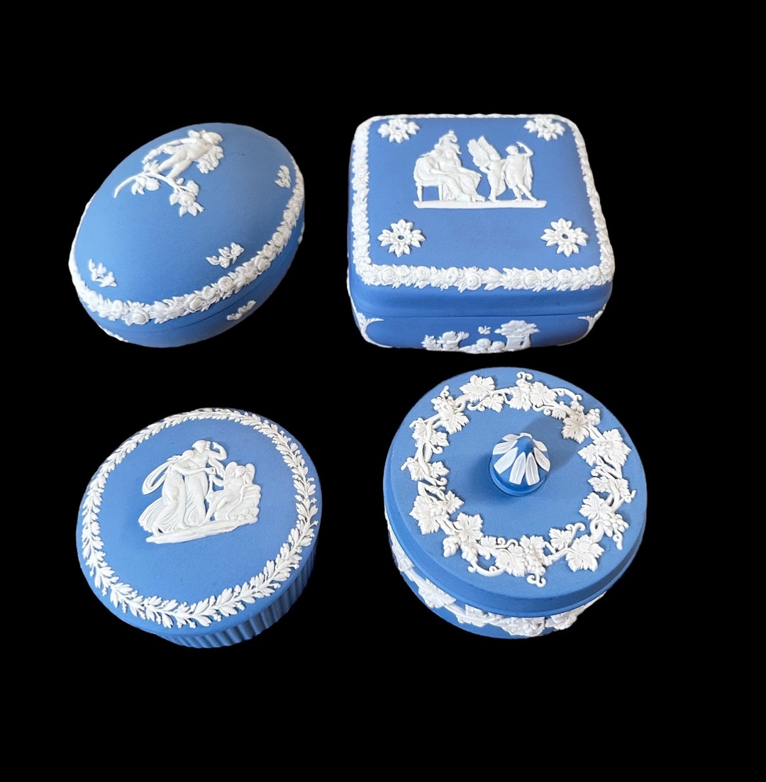 4 X Vintage Wedgwood Wedgewood Jasperware Blue Trinket Boxes Bundle ...