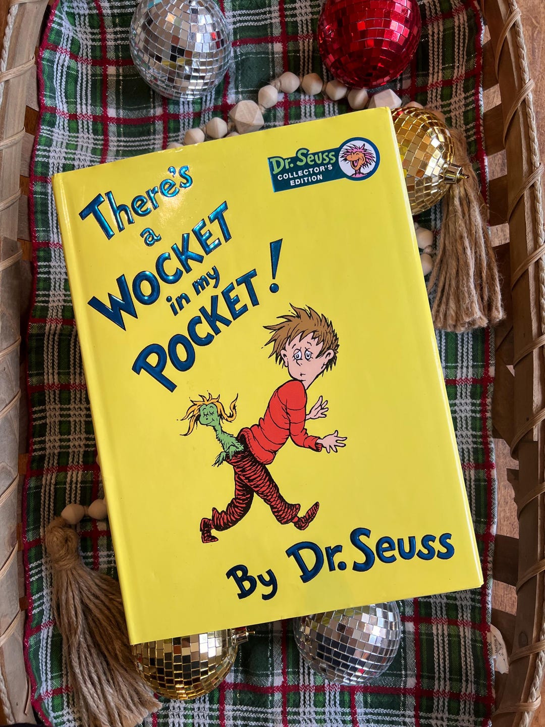 Theres a Wocket in My Pocket - Etsy