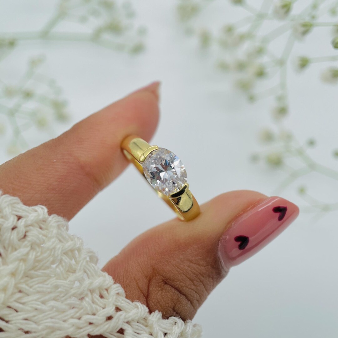 East-west Oval Cut Half Bezel Set Ring • 1.75 CT Oval Solitaire ...