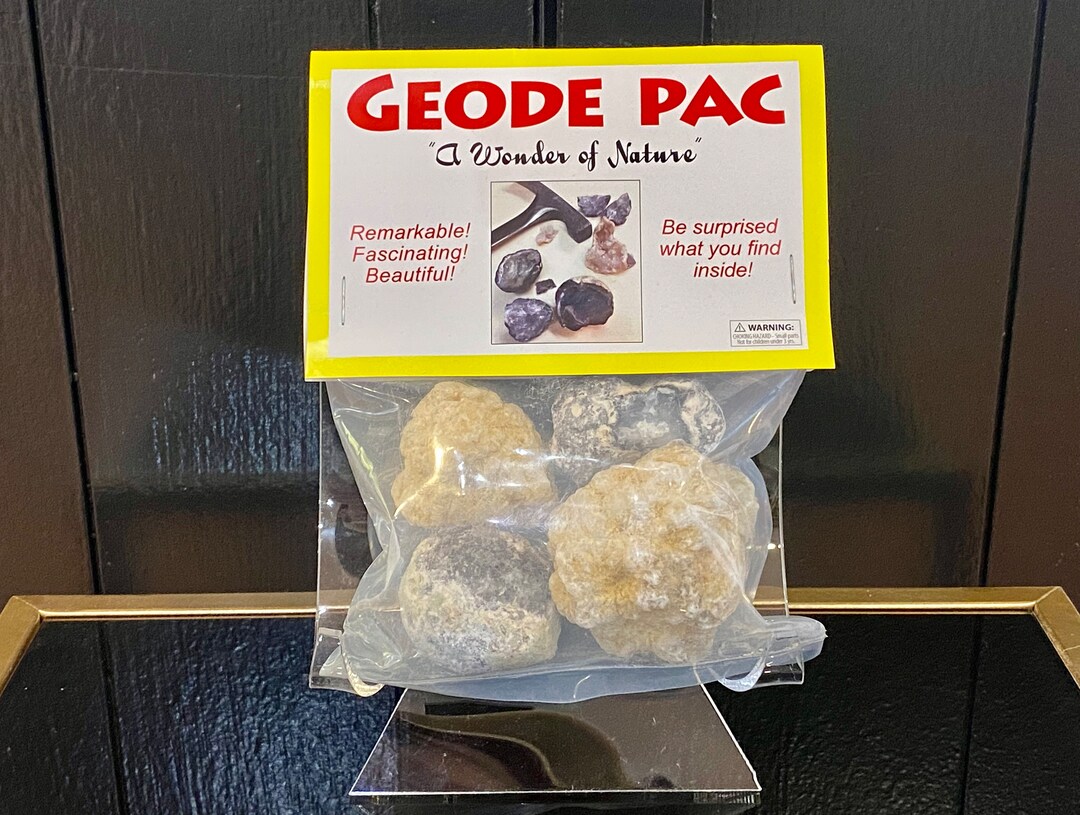 Geode Pack Break Open Two Different Kinds of Geodes Quartz Geodes Gift ...