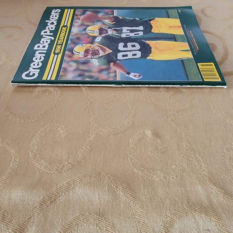 Green Bay Packers 1998 Yearbook the NFC Champion Brett Favre NFL Sport ...